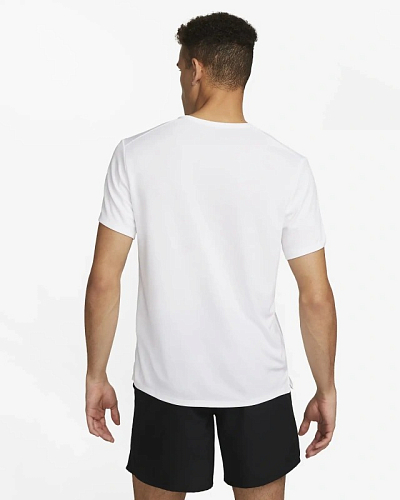 Мужская футболка Nike DF UV MILER SS цвет белый арт DV9315-100 - купить ...